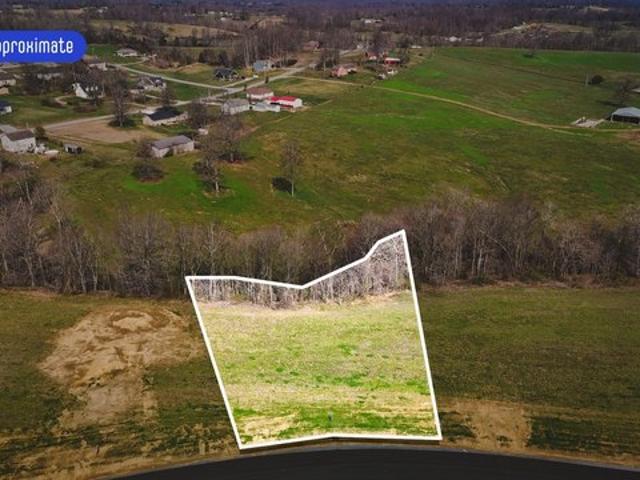 159 Daniel Ln, Westmoreland, TN 37186
