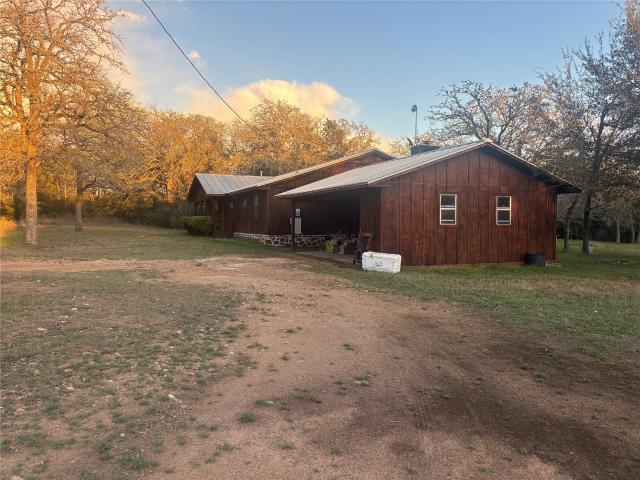159 Diamond G Ln, Smithville, TX 78957 | Compass