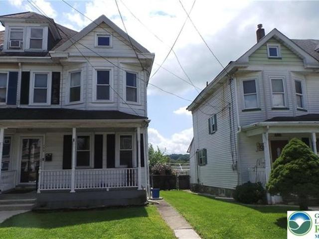 159 E Madison St, Easton, PA 18042