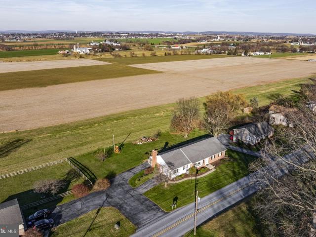 159 Edgewood Dr, New Holland, PA 17557 | MLS #PALA2084 | Compass