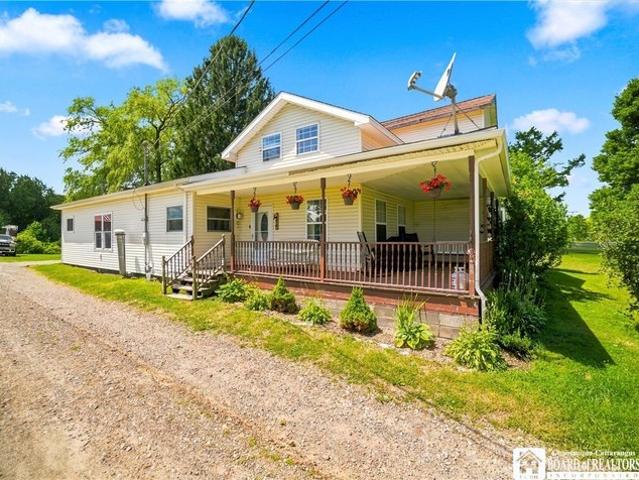 159 Kipp St, Sherman, NY 14781