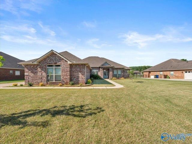 159 Inspirational Dr N, Meridianville, AL 35759
