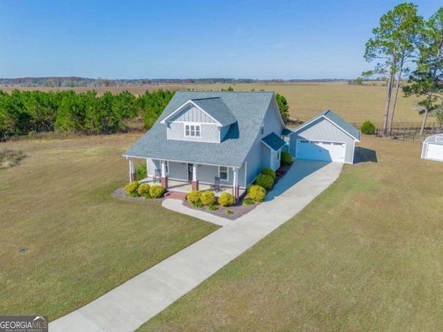 159 Lancaster Pl, Douglas, GA 31535