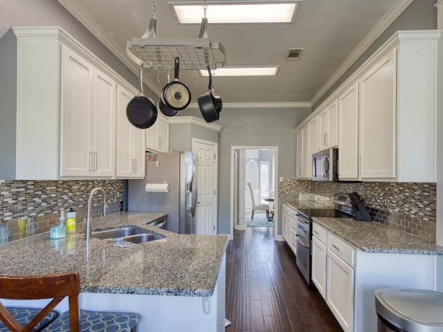 159 Lily Dr