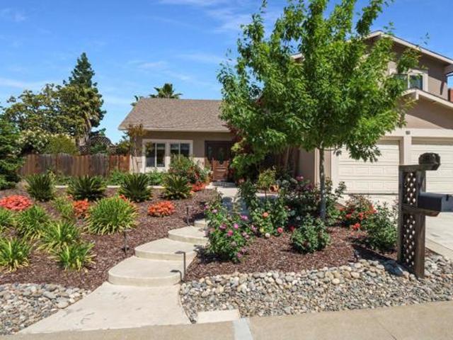 159 Mountaire Pkwy, Clayton, CA 94517
