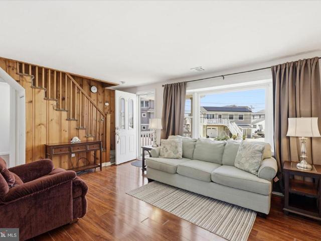 159 Morris Blvd