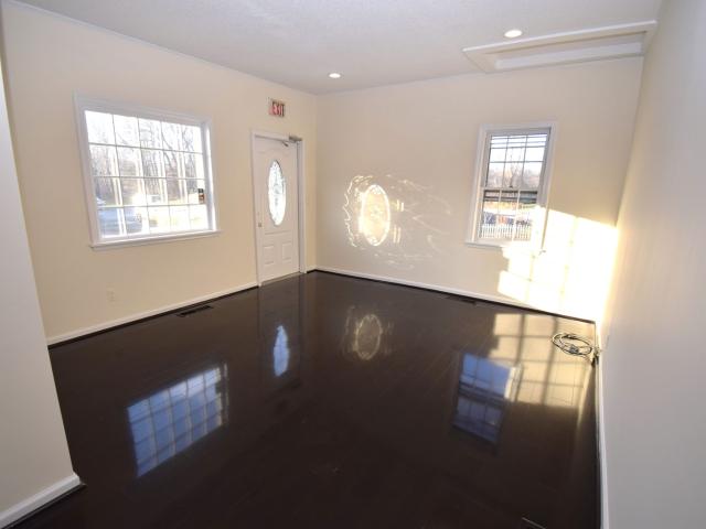 159 Main Street E, Chester, US, CT
