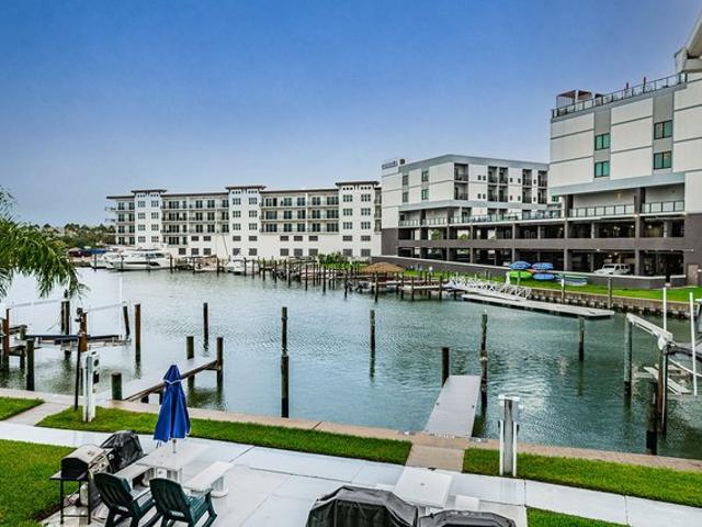 159 Medallion Blvd Apt H, Madeira Beach, FL 33708