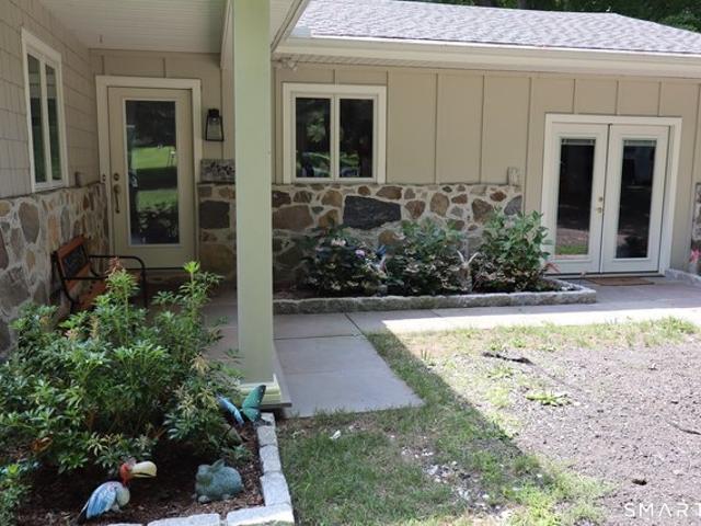 159 Merryall Rd, New Milford, CT 06776