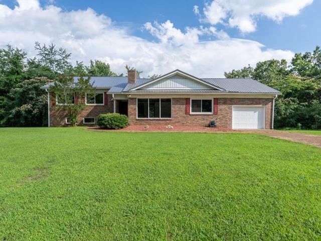 159 Mindy Dr, Waynesboro, TN 38485