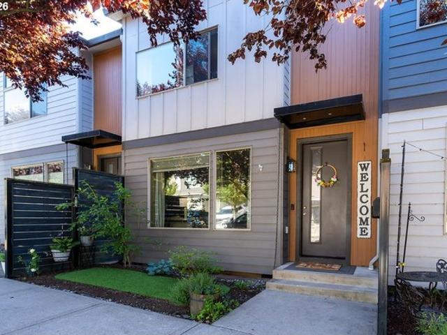 159 N 44th Pl, Ridgefield, WA 98642