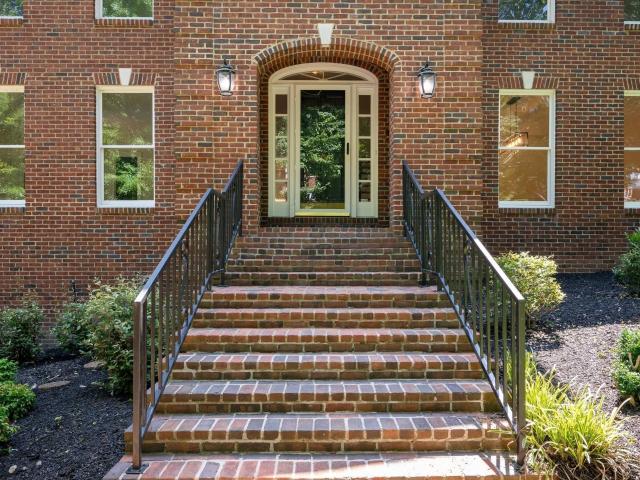 159 N Berwick Ln