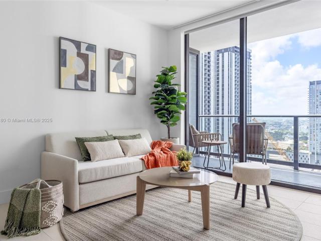 159 NE 6th St, Unit 2704, Miami, FL 33132 | MLS #A11695 | Compass