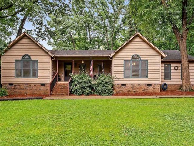 159 Plantation Dr, Easley, SC 29642