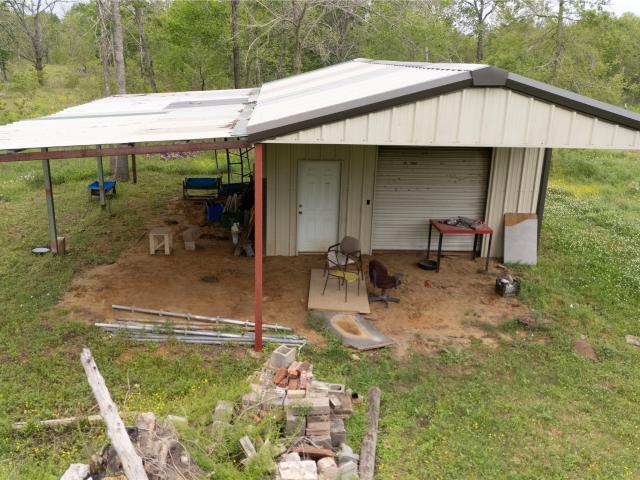 159 Private Road 489