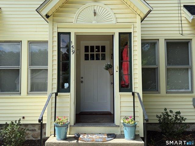 159 Riverside St, Watertown, CT 06779