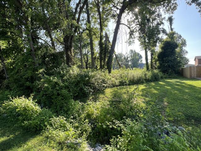 159 W Regent Dr