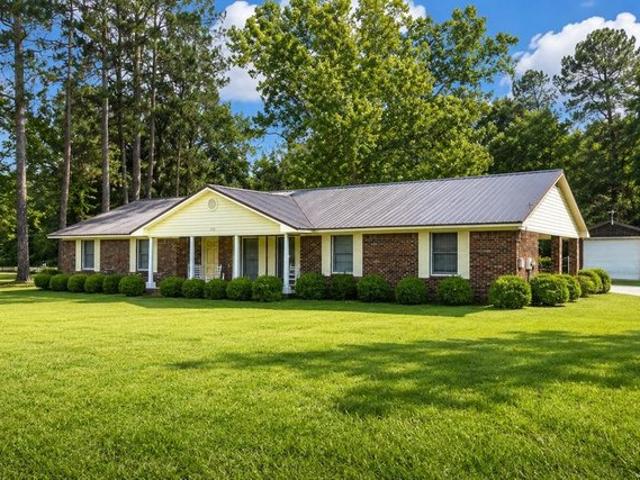 159 Worth St, Sylvester, GA 31791