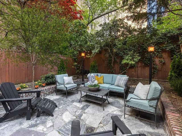 159 West 13th Street, New York, NY