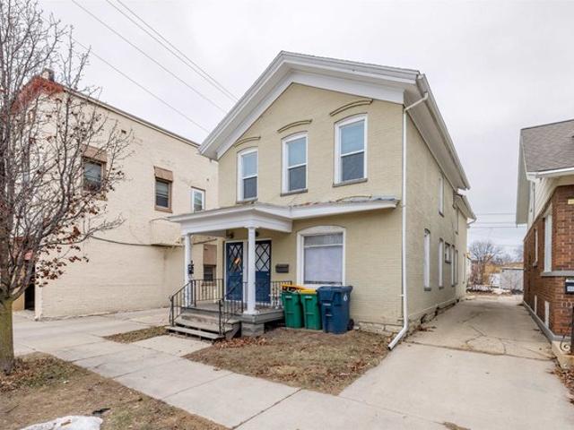 15 6th St, Fond du Lac, WI 54935