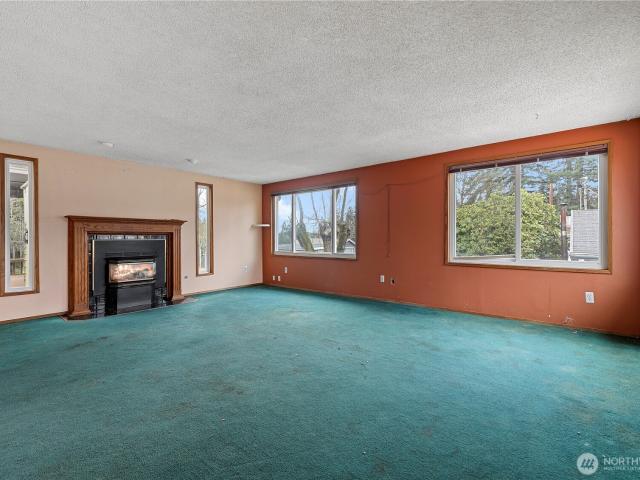 15 76th St SW, Everett, WA 98203 | MLS #2504