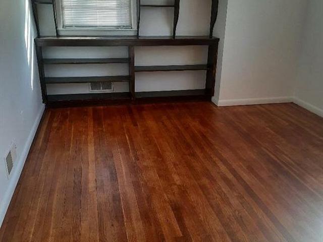 15 9th Avenue, Hawthorne, US, NJ