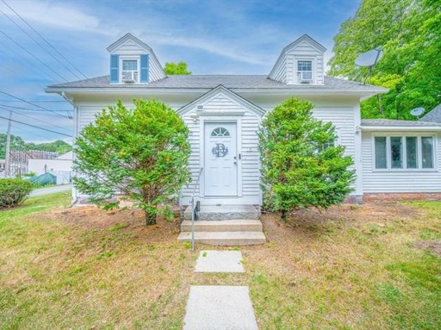 15 17 Pleasant St, Lunenburg, MA 01462