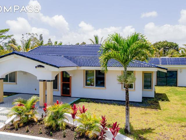 15 16 rd Ave, Keaau, HI