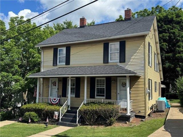 15 16 Ring St, Rural Ridge, PA 15075