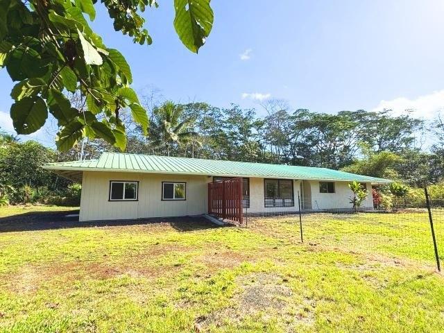 15 1974 8th Ave, Keaau, HI 96749