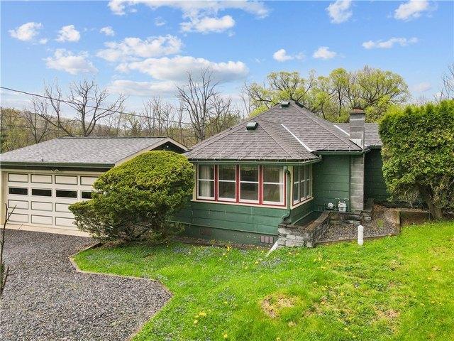 15 19 Pearl St, Newfield, NY 14867