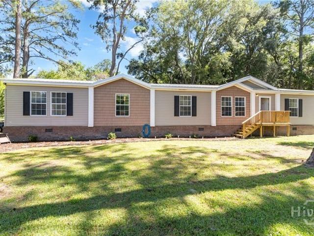 15 2nd St, Midway, GA 31320