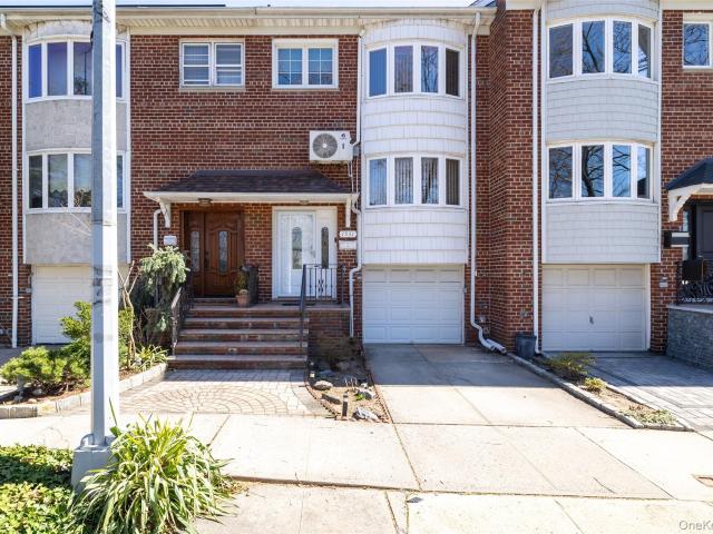 15 31 th Street