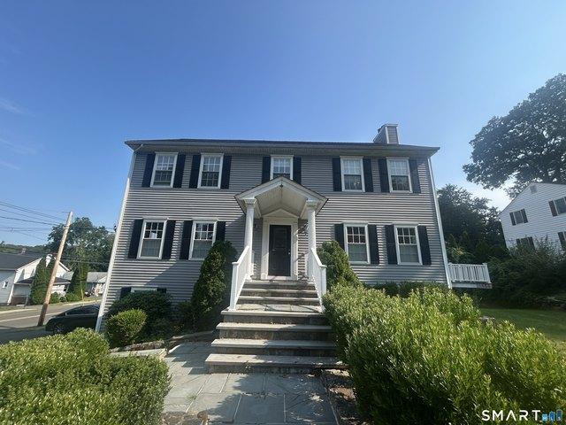 15 Tavern Rock Rd, Stratford, CT 06614