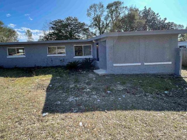 15 Teakwood Cir, Pensacola, FL 32506