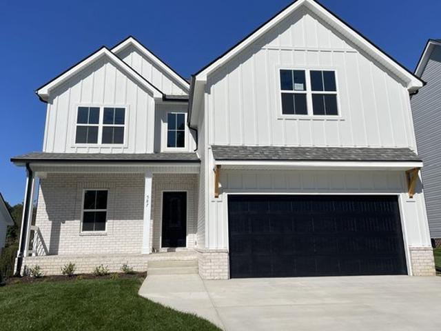 15 The Oaks, Clarksville, TN 37043
