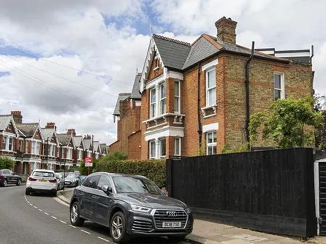 15 Tintagel Crescent, London, SE22 8HT, United Kingdom | 2 bed house for rent #167643046 | Rentberry