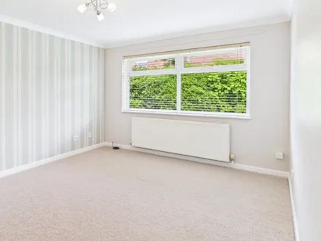 15 Tillard Avenue, Stockport, SK3 0UB, United Kingdom | 2 bed apartment for rent #167677514 | Rentberry