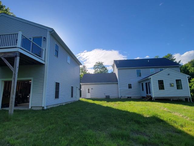 15 Town Farm Road
