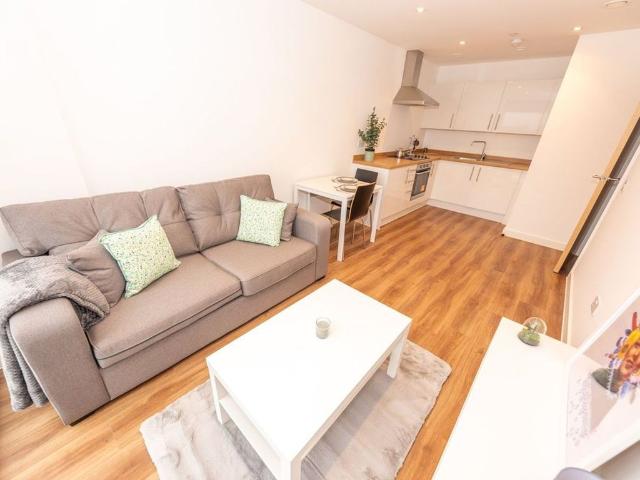 15 Trafford Road, Salford M5, 1 bed flat to rent, £995 pcm | PrimeLocation