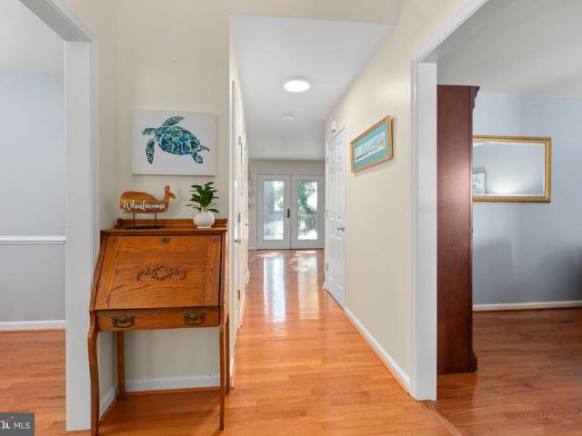 15 Twin Lake Court