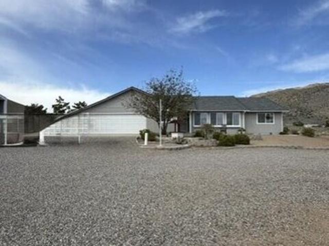 15 Upper Colony Rd, Wellington, NV 89444