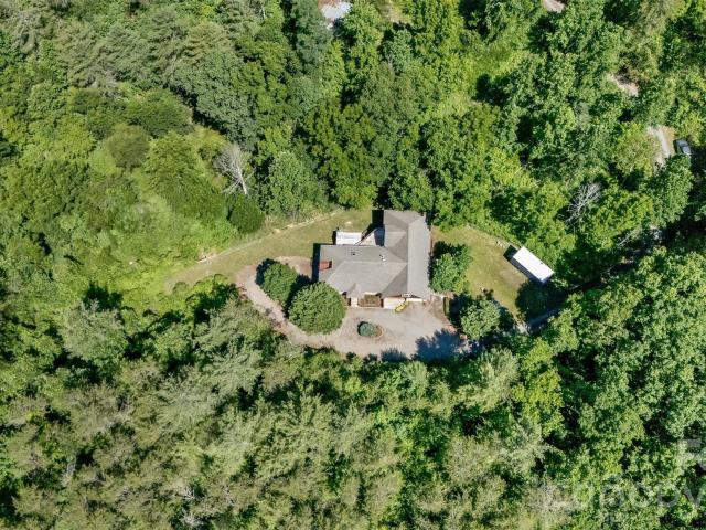 15 Village Green Drive