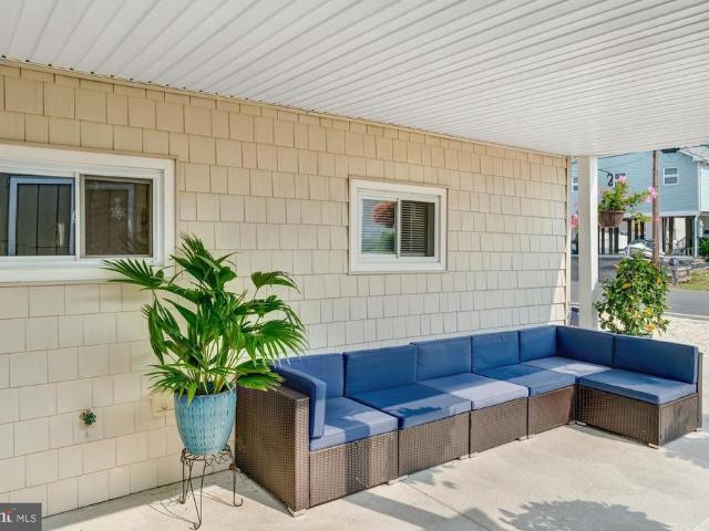 15 W Mullica Road