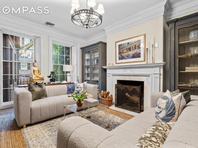15 W Cedar St, Boston, MA