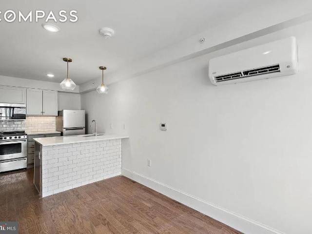 15 W Girard St 105, Wilmington, DE