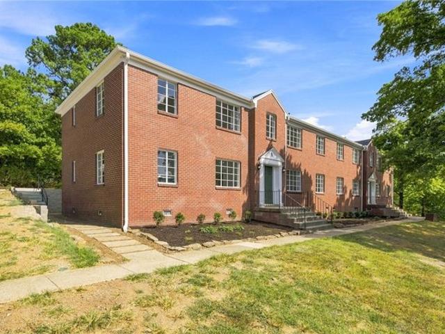 15 W Prospect St Unit B2, Fayetteville, AR 72701