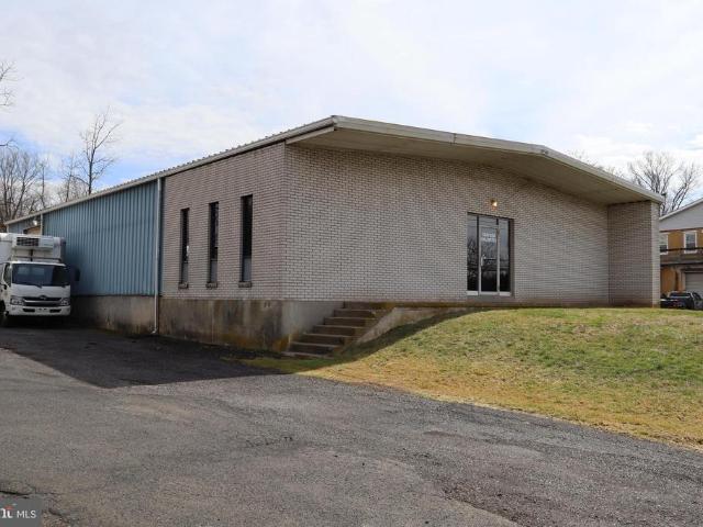 15 W Thatcher Road