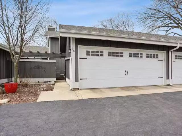 15 W Windsor Ct, Sugar Grove, IL 60554 MLS 12314559