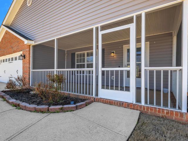15 Waterthrush Way